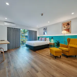 Red Star Palm Beach Gold Coast in Gold Coast: Room Prices, Location and ...